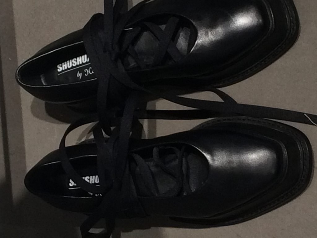 ShuShu:TOng shoes – A Shaded View on Fashion