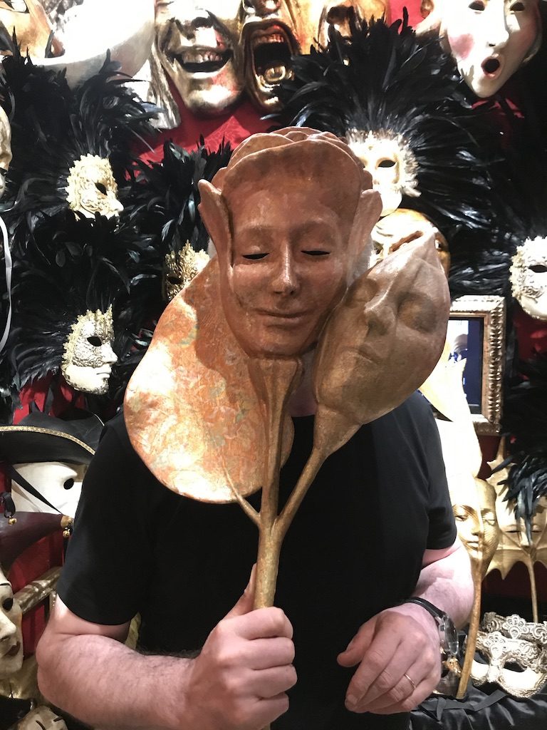 A visit to La Bottega dei Mascareri, master mask maker in Venice – A ...