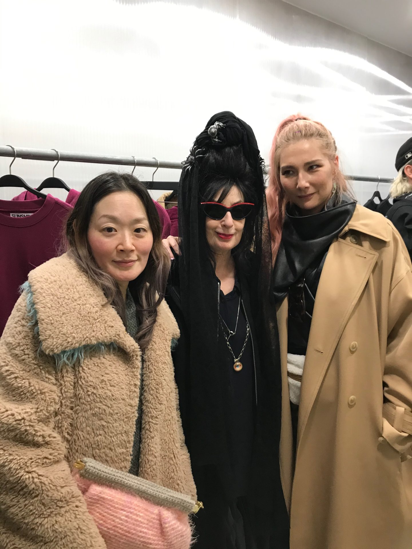 Akiko Hamako Jules Kim – A Shaded View on Fashion