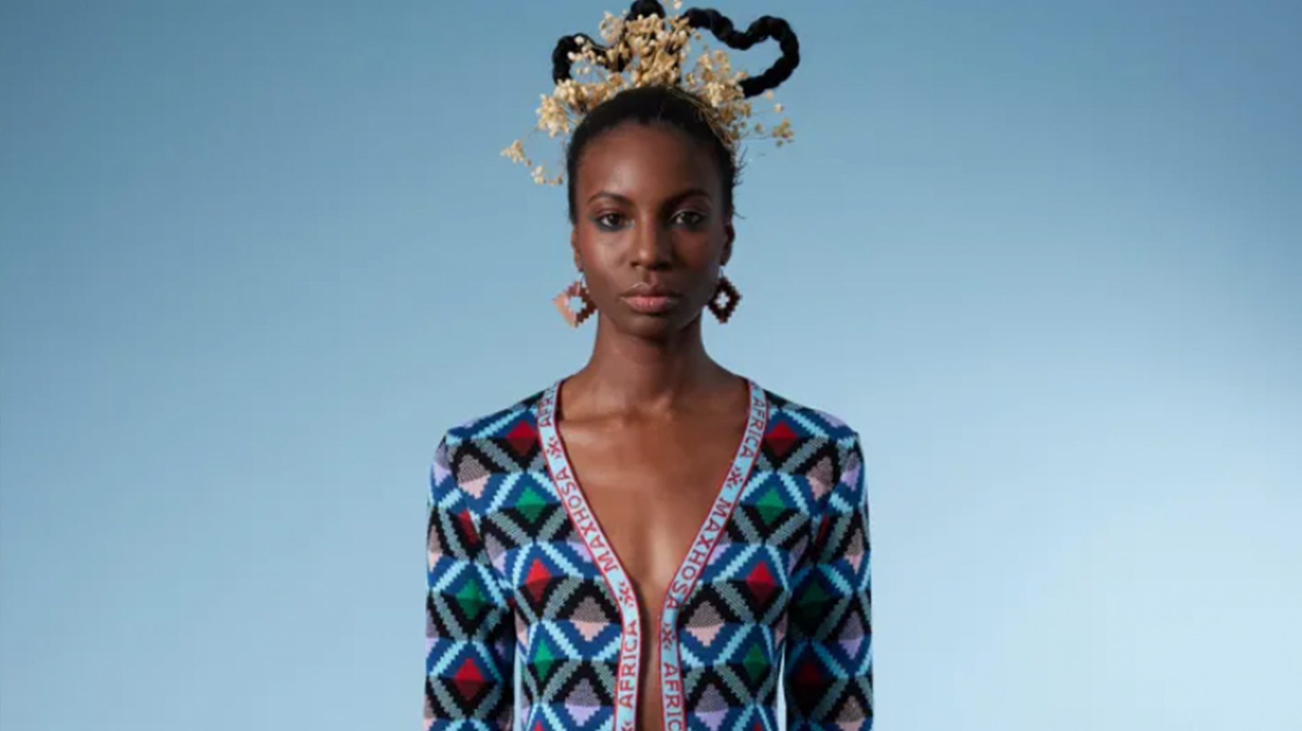Lo Ngu-Mbulelo, Gratitude Rising at MAXHOSA FW25 – A Shaded View on Fashion